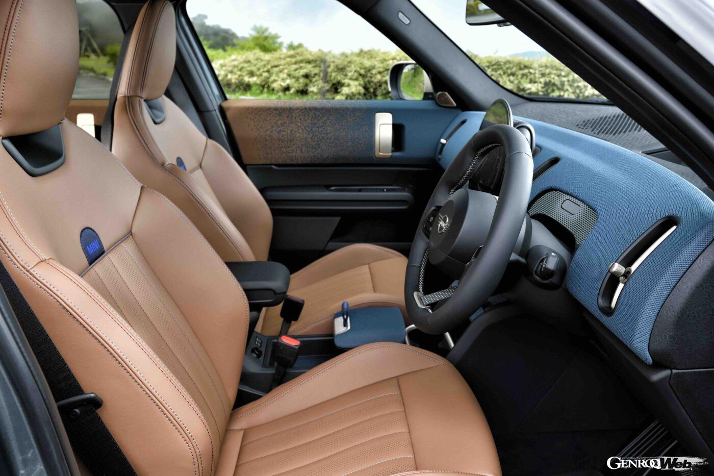 GENROQ 2024年7月号発売中！ フェラーリの未来「EVOLUTION OF FERRARI」 | 画像ギャラリー ( 5枚目 / 全7枚 ） ｜ GENROQ Web(ゲンロク ウェブ)