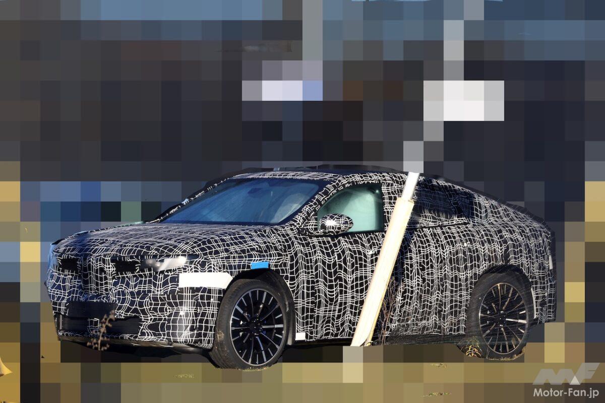 BMW iX4はiX3よりスポーティに! 完全電動SUVクーペの最新プロトタイプをスクープ、傾斜リヤウィンドウ＆ファストバックスタイルで ...