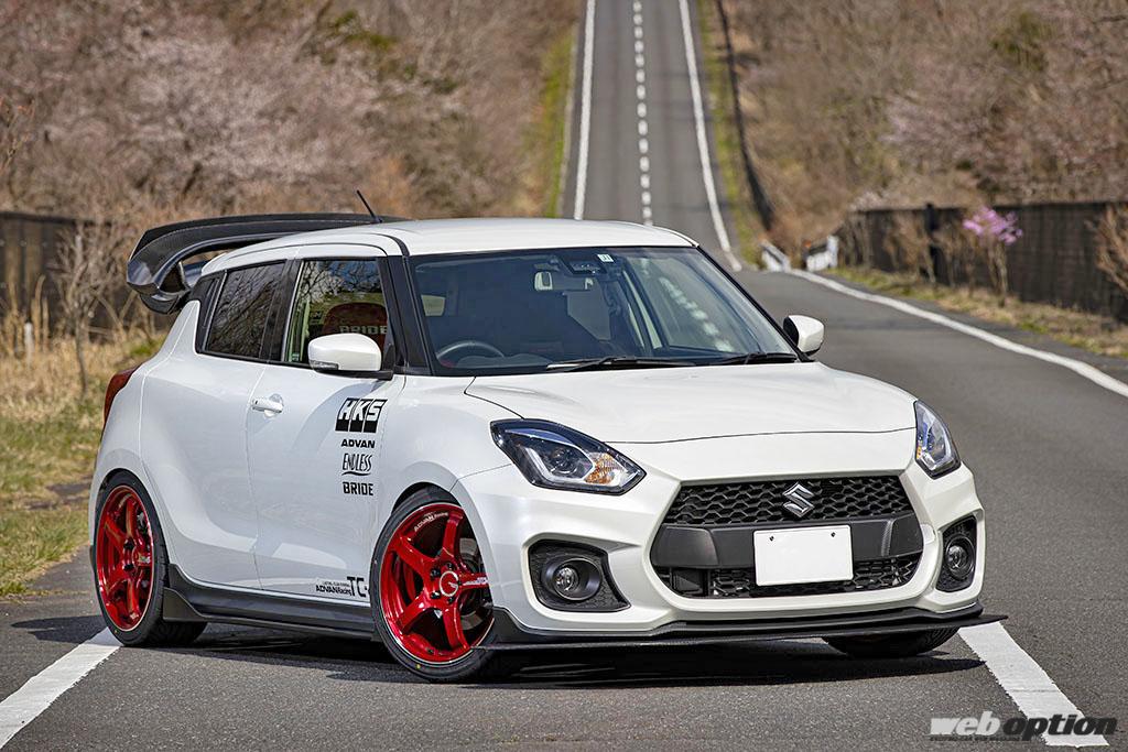 「ZC33S型スイスポの熱問題を解決！」カンサイサービスが放つ高性能クーリングエンジンフードはいかが？ | Motor-Fan[モーターファン] 自動車関連記事を中心に配信するメディアプラットフォーム