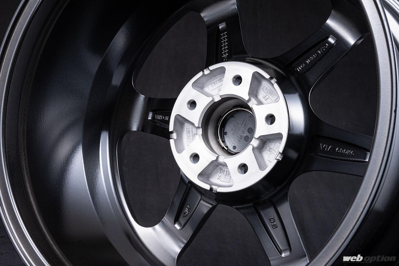 「これは人気出そう・・・」6本スポークデザインを突き詰めたMIDレーシング『R06』に大注目!! | Motor-Fan[モーターファン] 自動車関連記事を中心に配信するメディアプラットフォーム