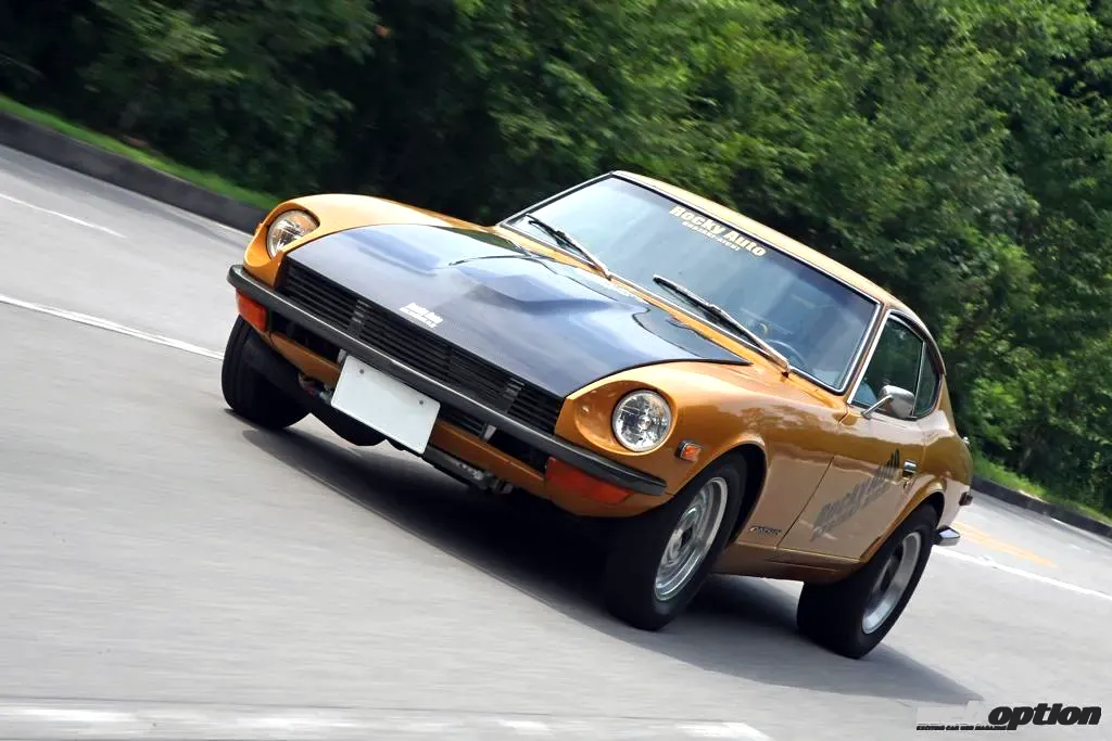 「伝説のL型チューニングエンジンを搭載！」このS30Zの輝きは異常すぎる・・・ | Motor-Fan[モーターファン] 自動車関連記事を中心に配信するメディアプラットフォーム